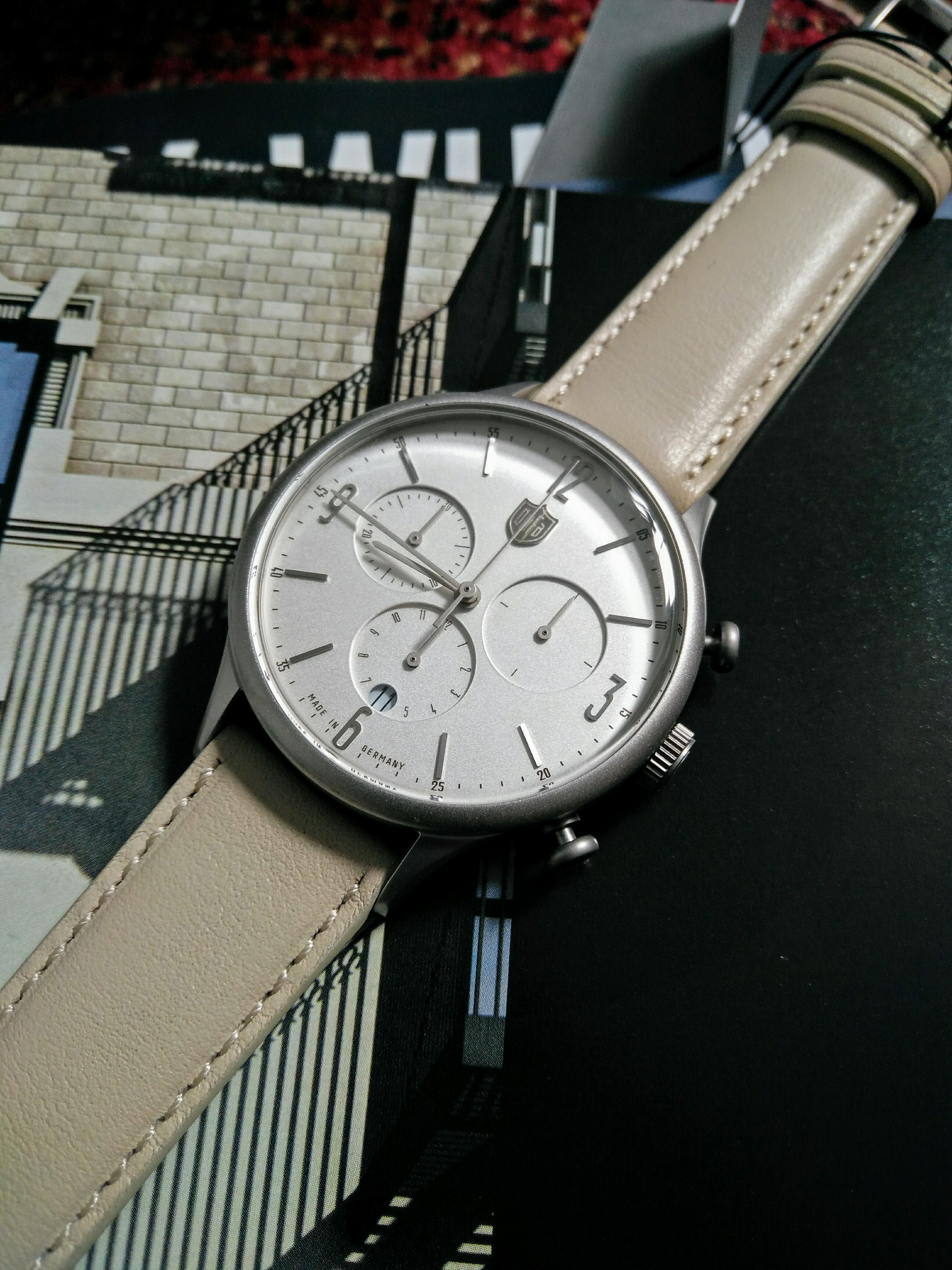 DUFA Watches Van Der Rohe Chrono 9002 Review - New Labels Only